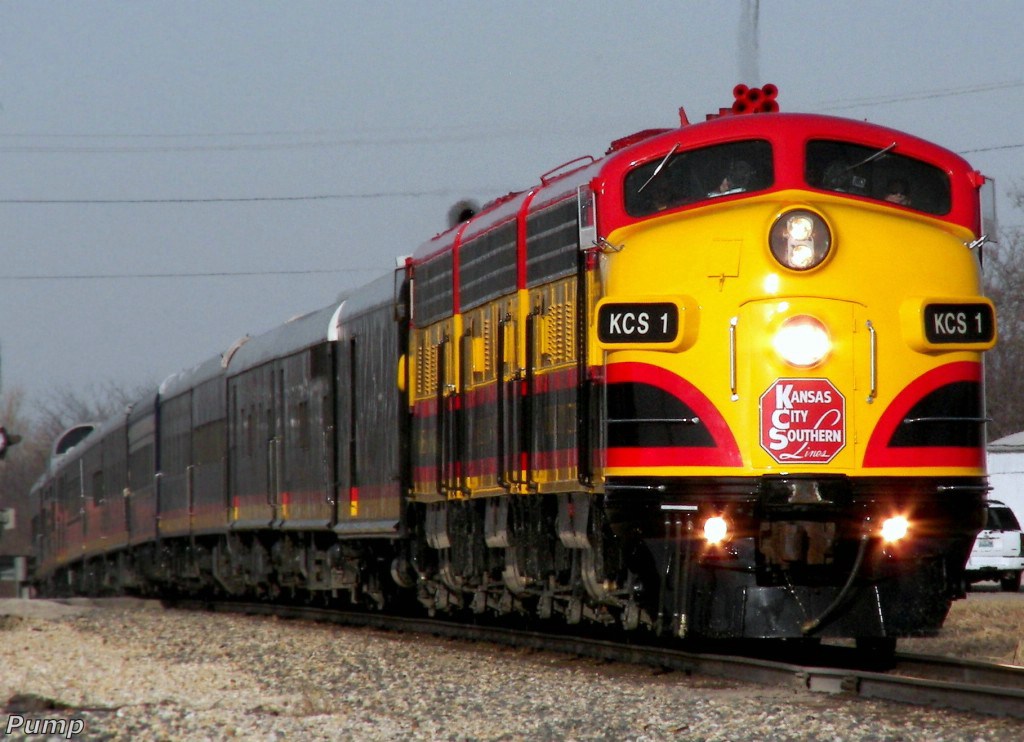 Southbound KCS Special Business Train - The Southern Belle